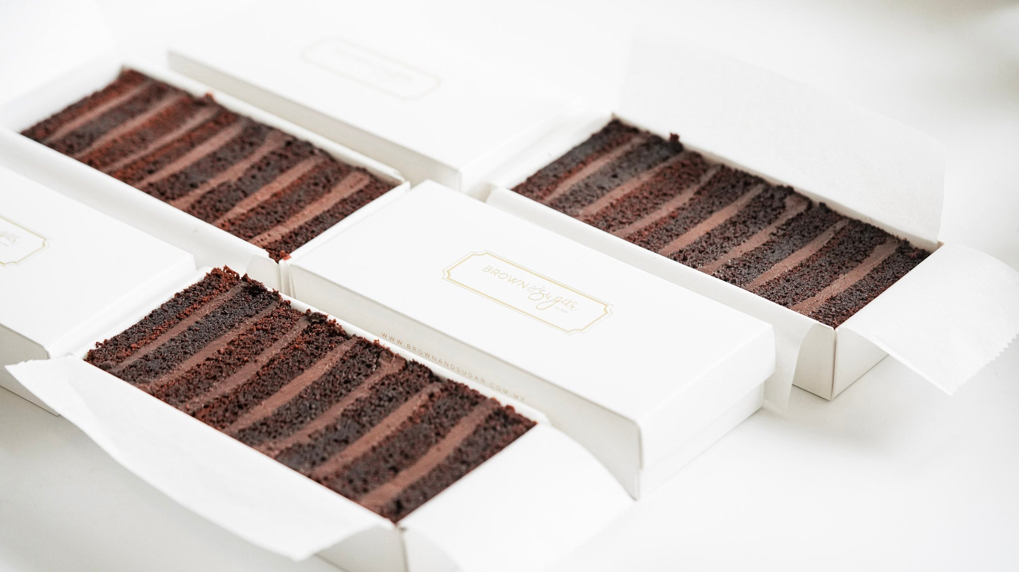 Fifteen Folds Cake | Matilda Viral Chocolate Cake Malaysia | Brown & Sugar